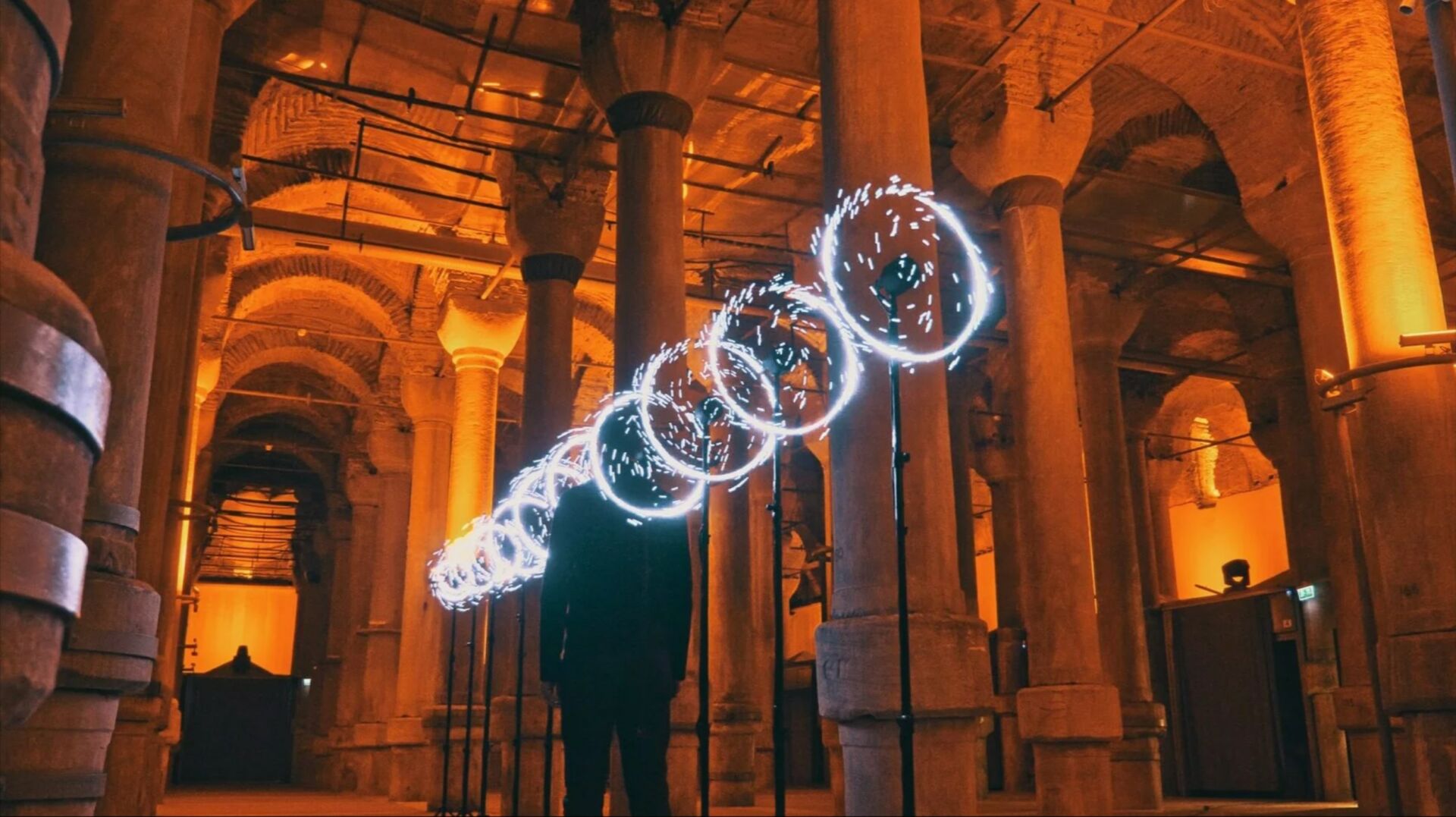 TouchDesigner: A Catalyst in the Evolution of Contemporary Digital Art – Visual Alchemist